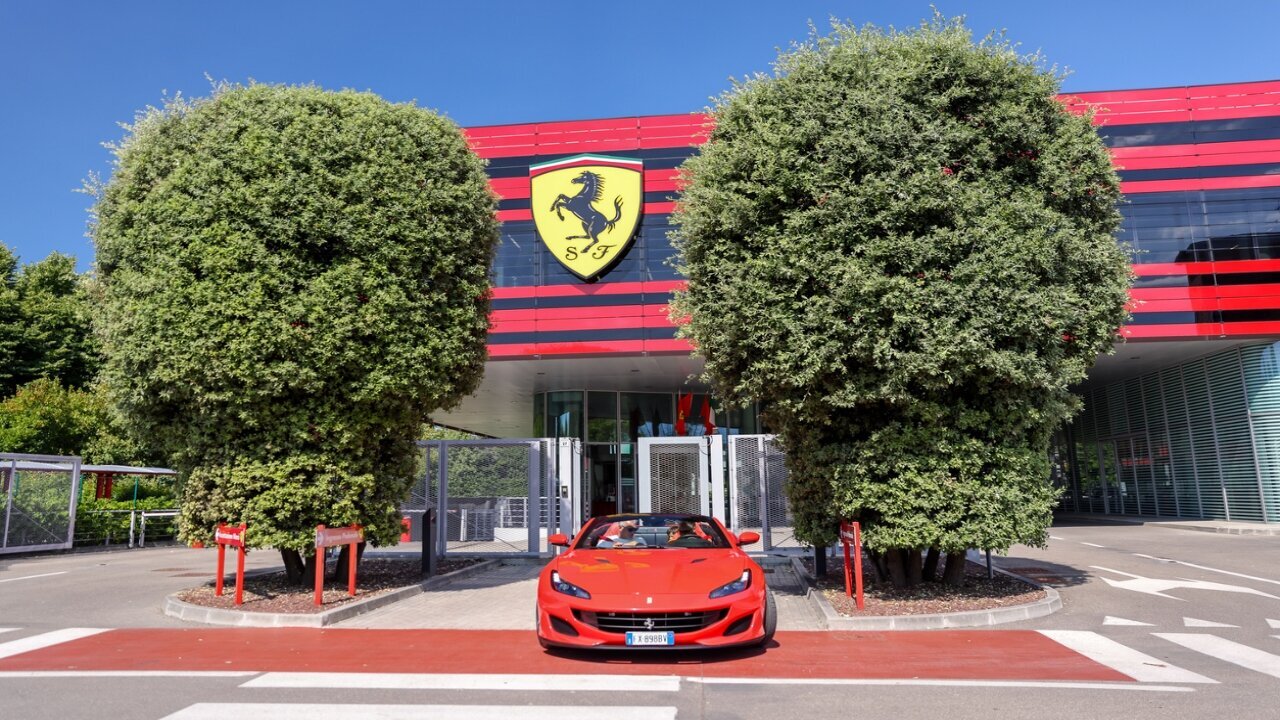 Ferrari forecasts positive second quarter with Purosangue deliveries ...