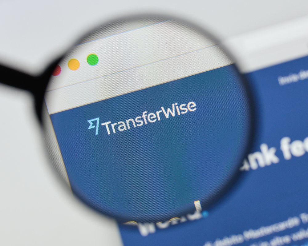 New TransferWise debit card set to launch | FXCompared.com