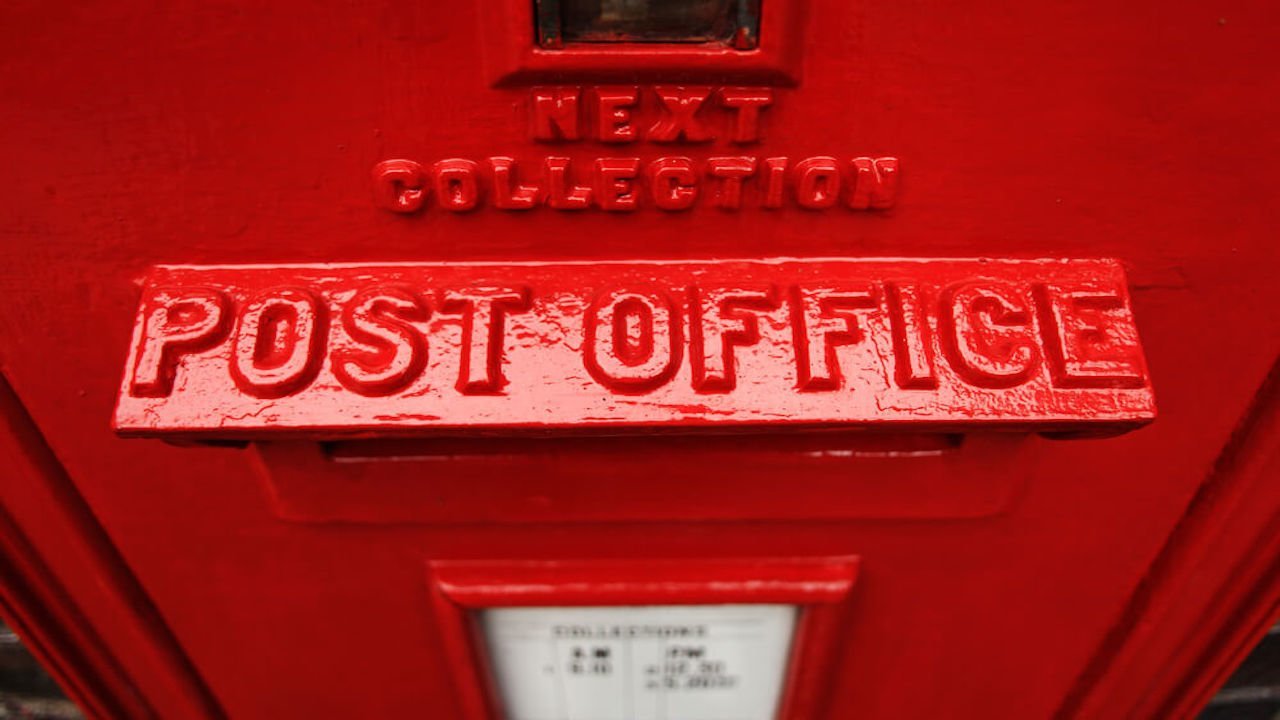 UK Post Office set to pair with Western Union