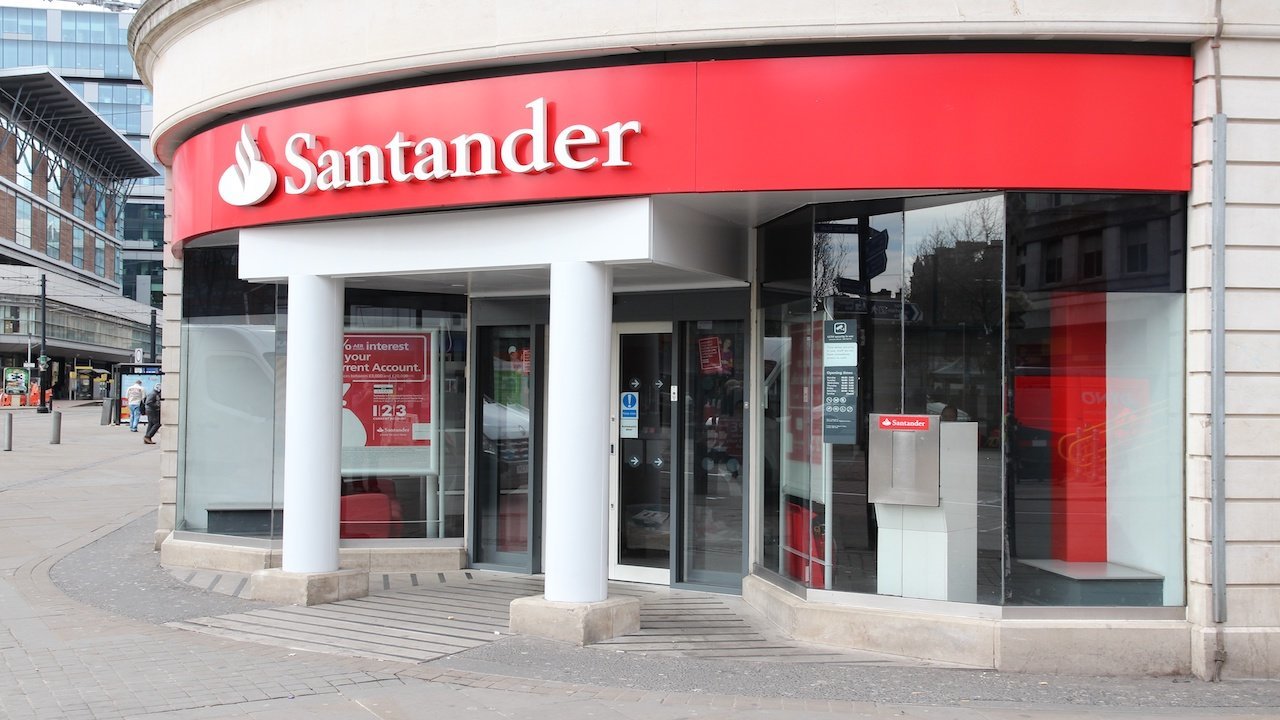 Santander launches digital unit for money transfers | FXcompared.com