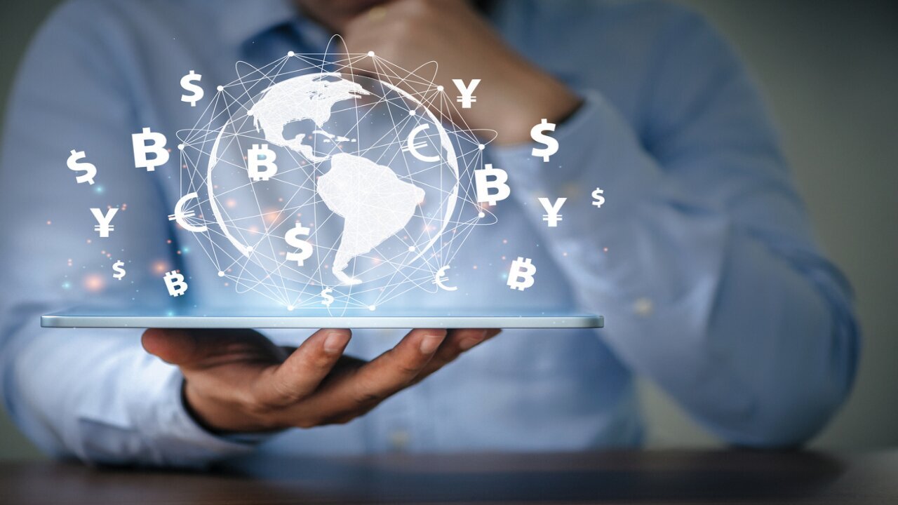 Moneycorp sets up shop in France FXCompared.com